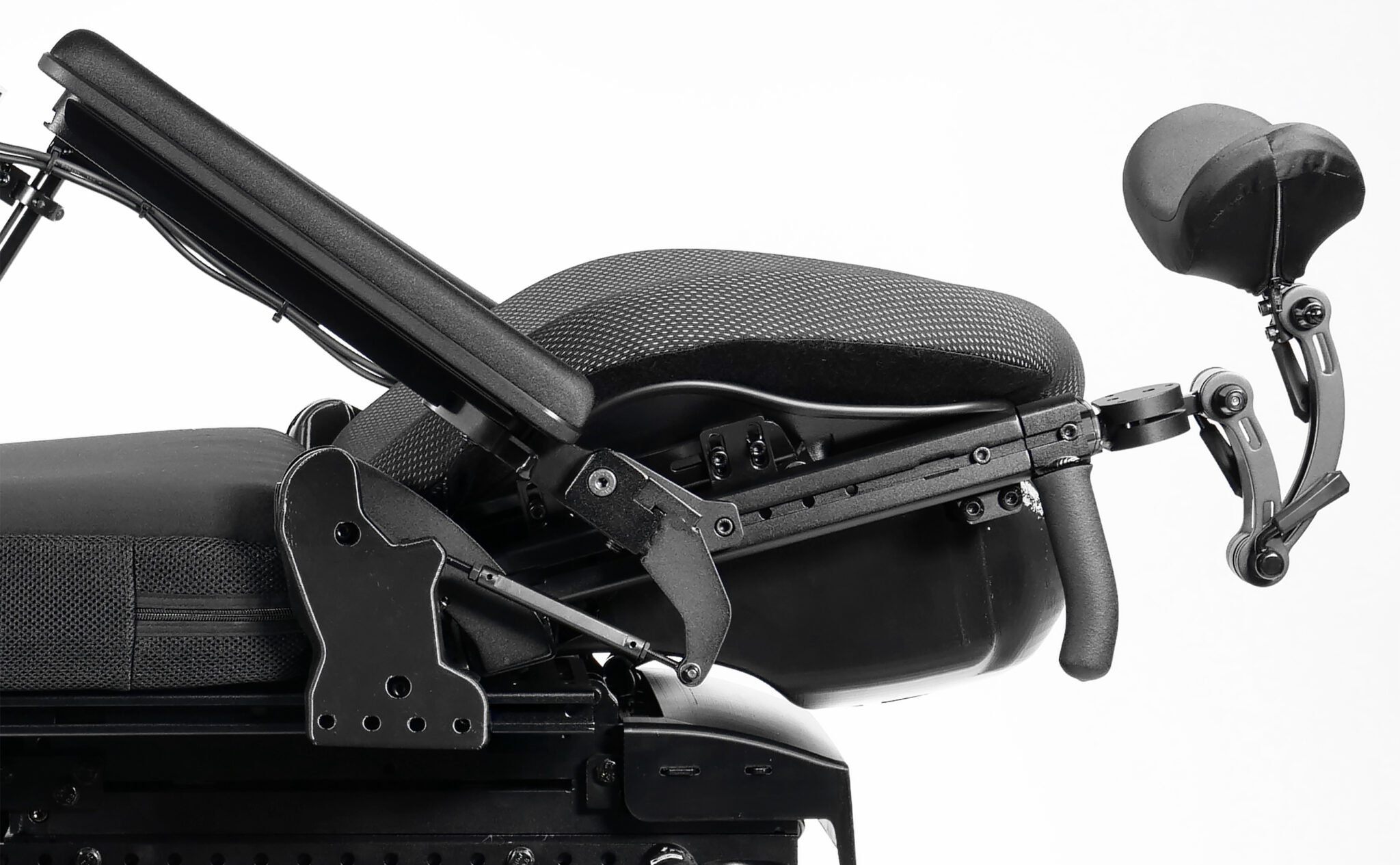 Alltrack Signature Power Wheelchairs - Amylior